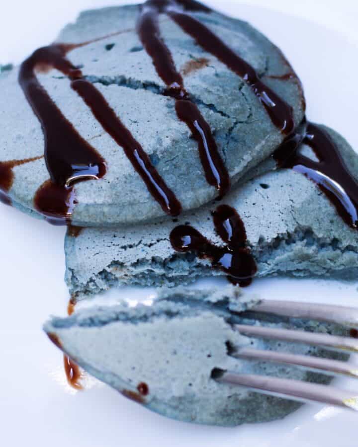 Blue Pancakes (No Artificial Coloring) - Savas Kitchen