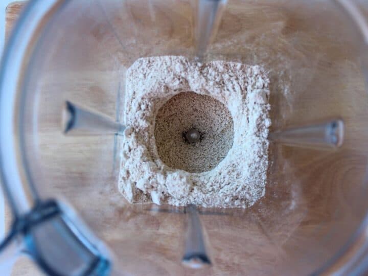How to Make Oat Flour in a Blender - Savas Kitchen