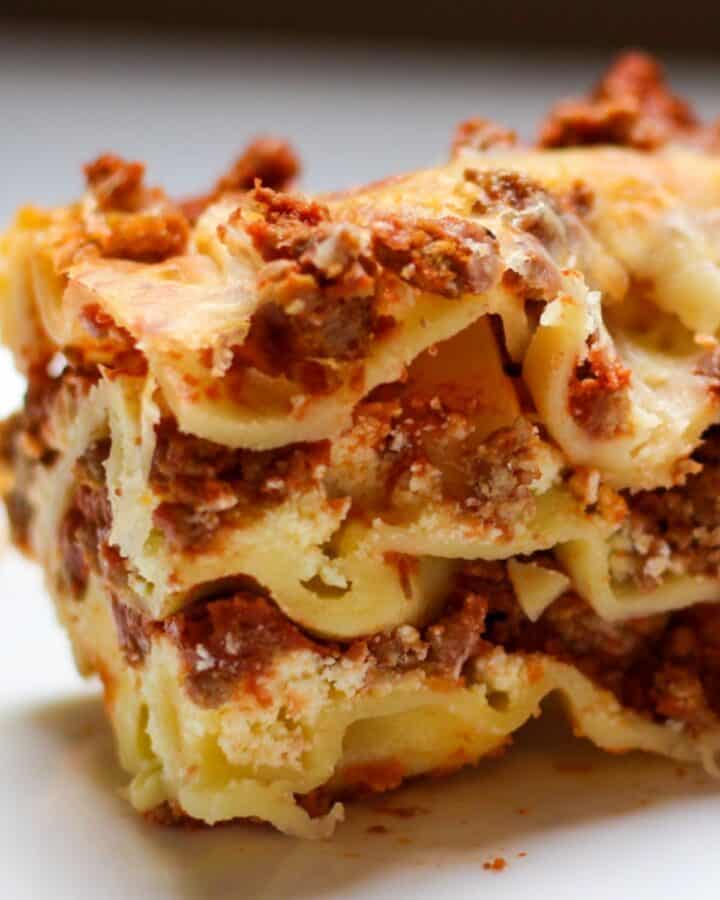 No-Boil Lasagna (with beef and ricotta) - Savas Kitchen
