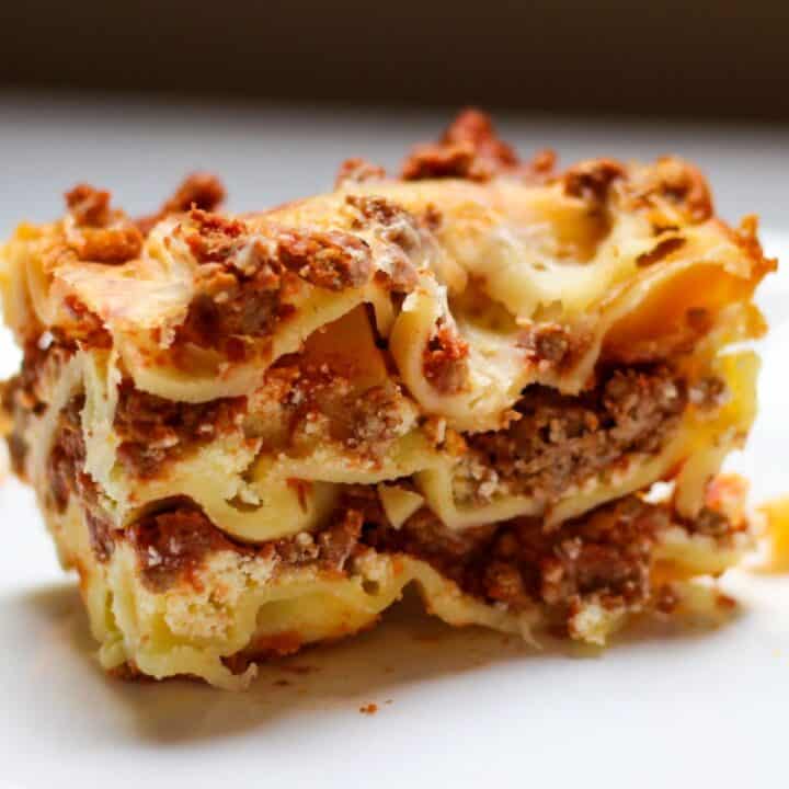 No-Boil Lasagna (with beef and ricotta) - Savas Kitchen