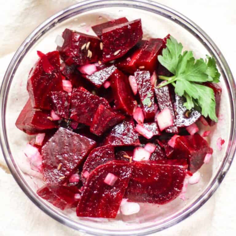 Easy German Beet Salad (Rote Beete Salad) - Savas Kitchen