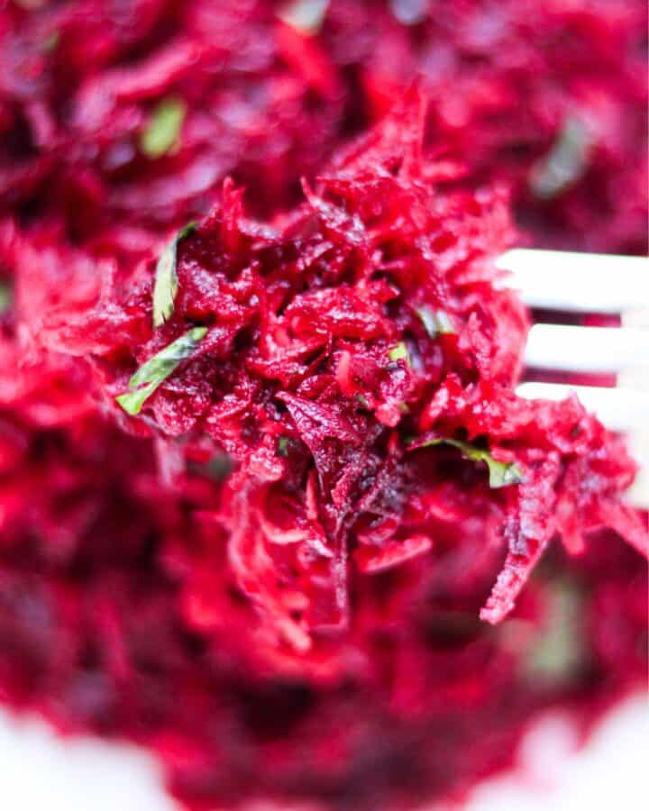 Grated Raw Beet Salad - Savas Kitchen
