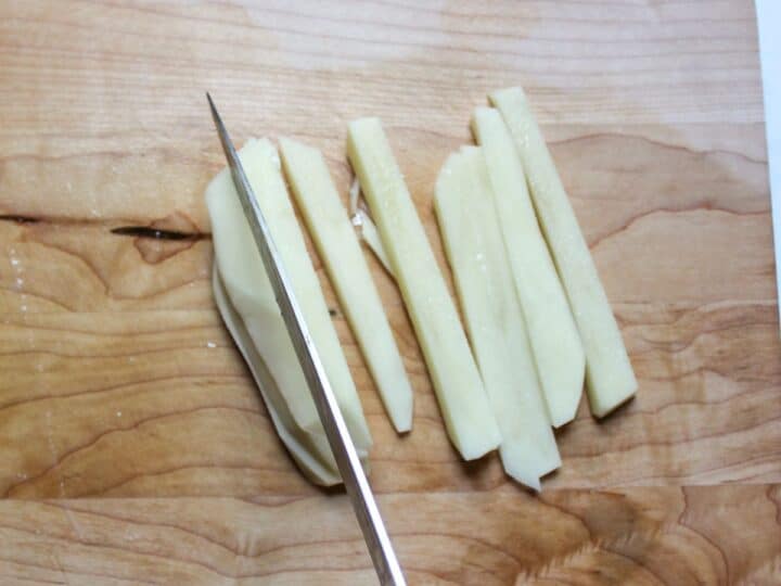 How to Make and Freeze Homemade French Fries (From Scratch) - Savas Kitchen