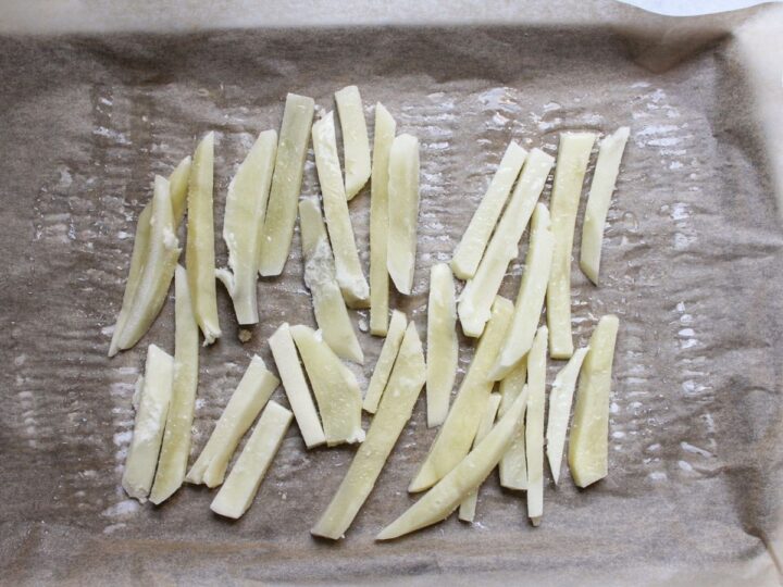 How to Make and Freeze Homemade French Fries (From Scratch) - Savas Kitchen